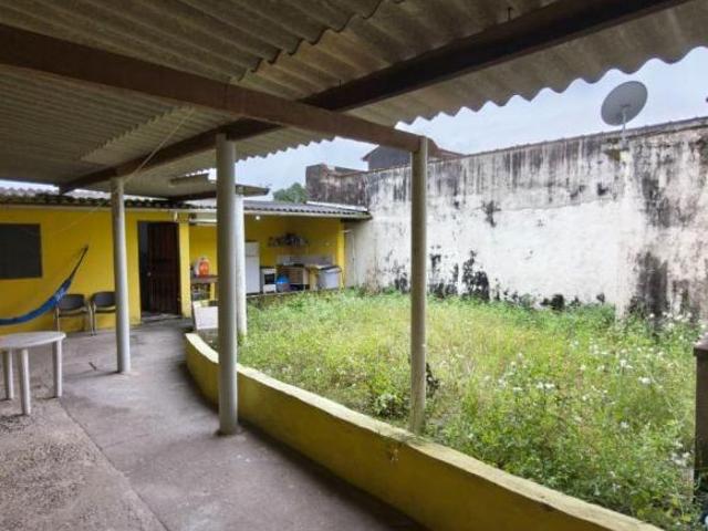 CASA A VENDA NA PRAIA EM ITANHAÉM/SP
