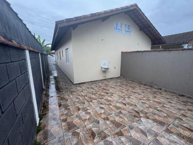 CASA A VENDA NA PRAIA EM ITANHAÉM/SP