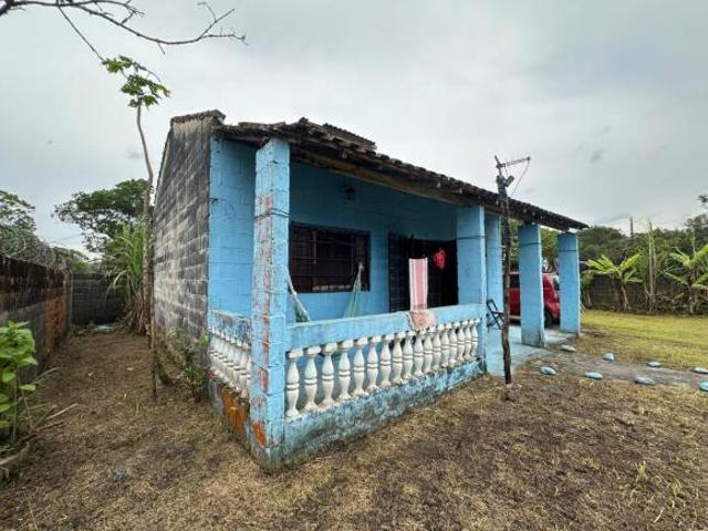 CASA A VENDA NA PRAIA EM ITANHAÉM/SP