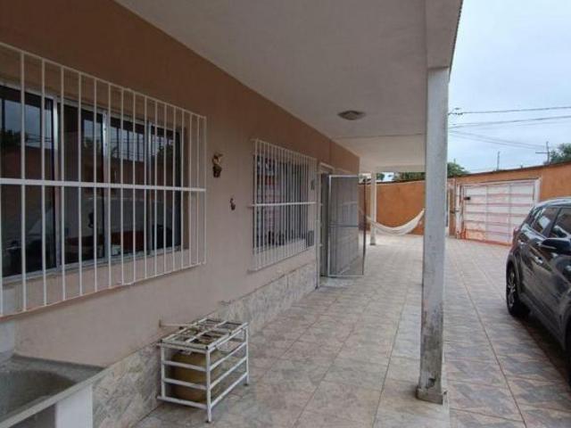 CASA A VENDA NA PRAIA EM ITANHAÉM/SP