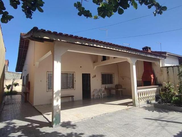 CASA A VENDA NA PRAIA EM ITANHAÉM/SP