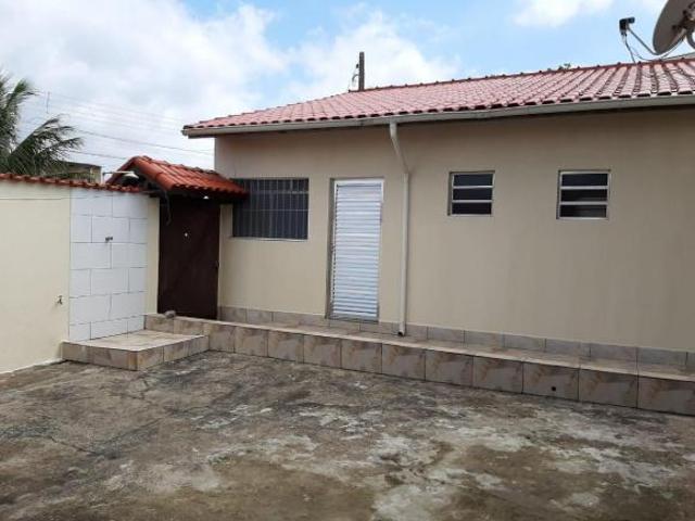 CASA A VENDA NA PRAIA EM ITANHAÉM/SP