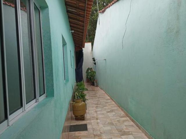 CASA A VENDA NA PRAIA EM ITANHAÉM/SP