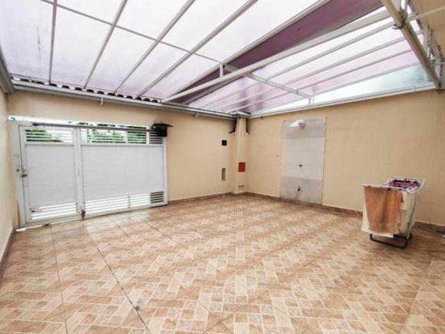 CASA A VENDA NA PRAIA EM ITANHAÉM/SP