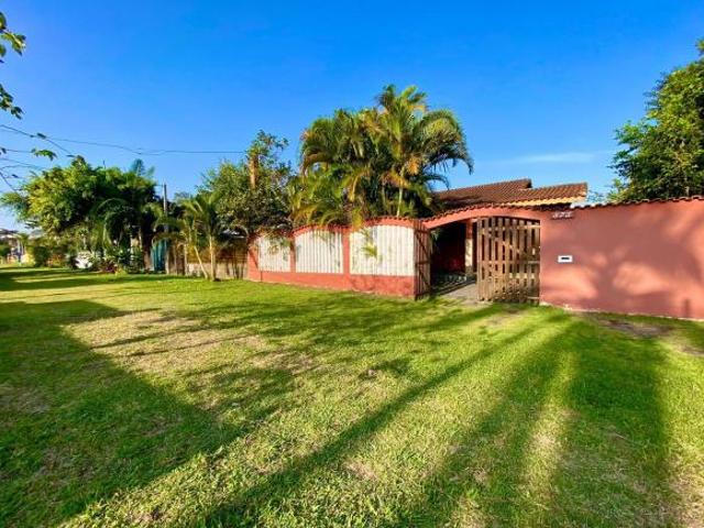CASA A VENDA NA PRAIA EM ITANHAÉM/SP
