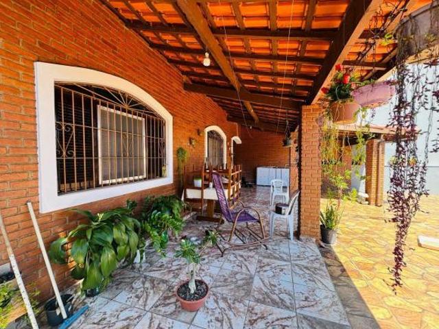 CASA A VENDA NA PRAIA EM ITANHAÉM/SP