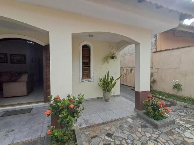 CASA A VENDA NA PRAIA EM ITANHAÉM/SP
