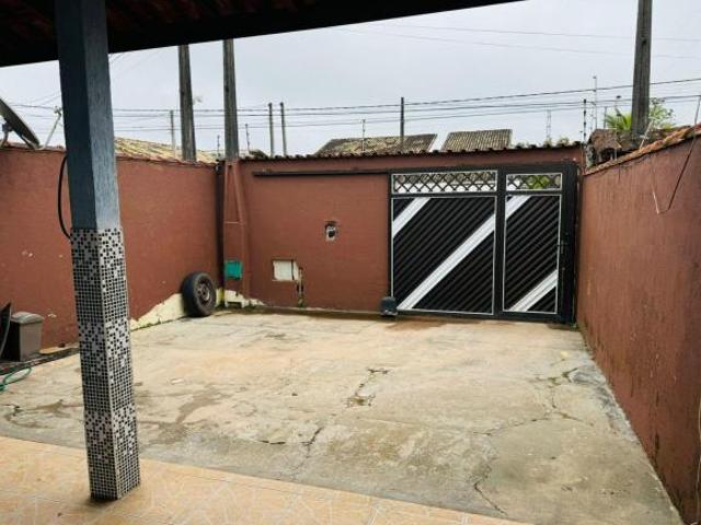 CASA A VENDA NA PRAIA EM ITANHAÉM/SP