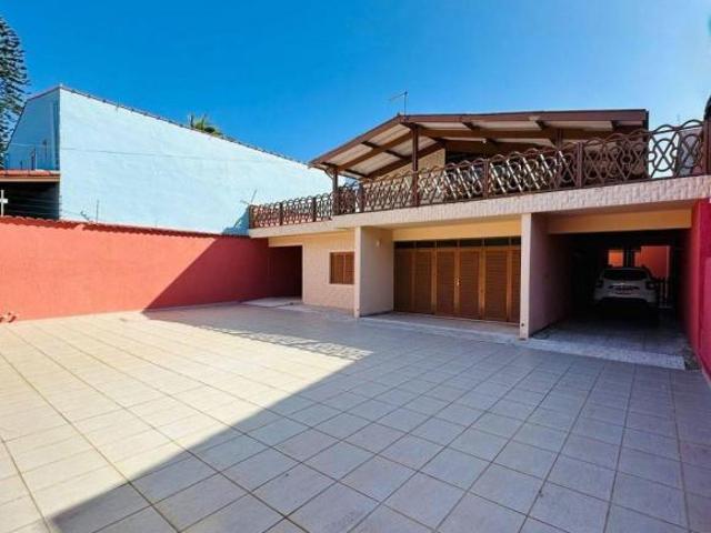 CASA A VENDA NA PRAIA EM ITANHAÉM/SP