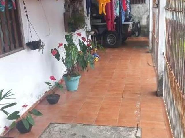 CASA A VENDA NA PRAIA EM ITANHAÉM/SP