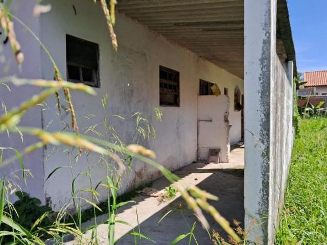 CASA A VENDA NA PRAIA EM ITANHAÉM/SP
