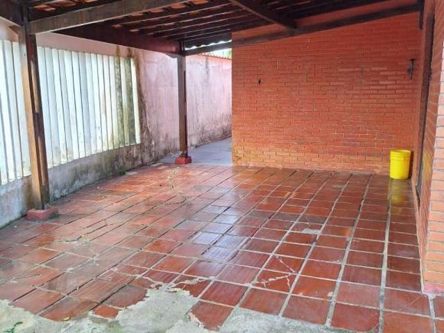 CASA A VENDA NA PRAIA EM ITANHAÉM/SP