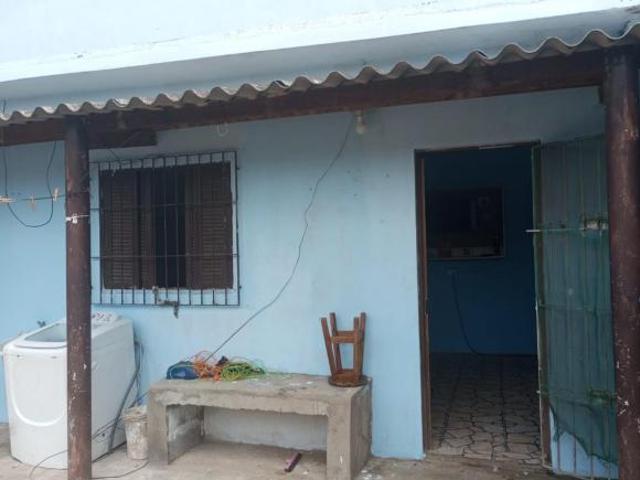CASA A VENDA NA PRAIA EM ITANHAÉM/SP