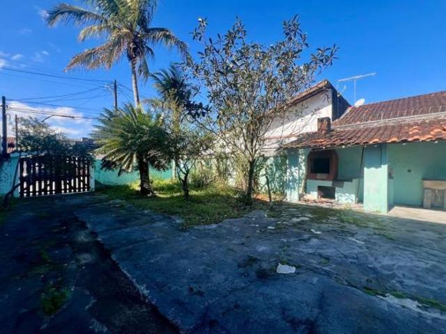 CASA A VENDA NA PRAIA EM ITANHAÉM/SP