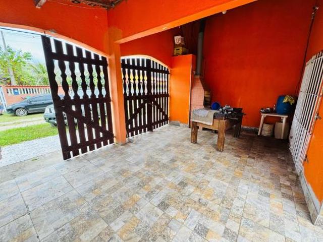CASA A VENDA NA PRAIA EM ITANHAÉM/SP