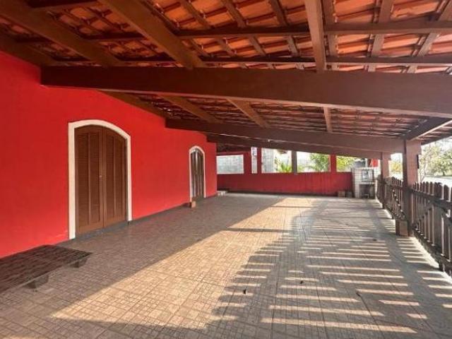 CASA A VENDA NA PRAIA EM ITANHAÉM/SP