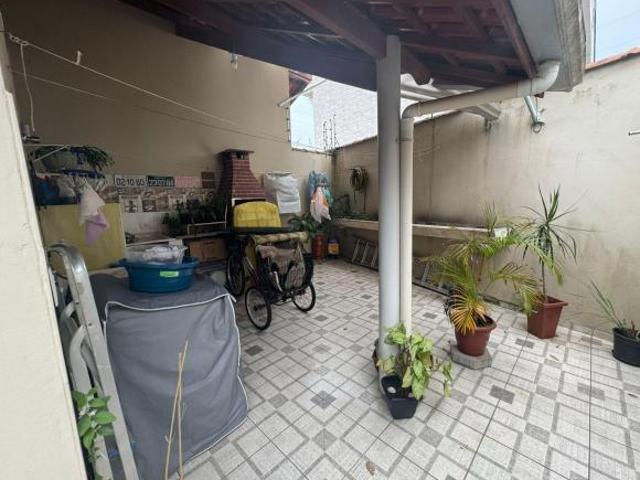 CASA A VENDA NA PRAIA EM ITANHAÉM/SP