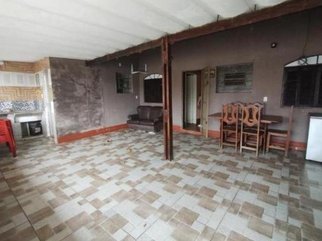 CASA A VENDA NA PRAIA EM ITANHAÉM/SP
