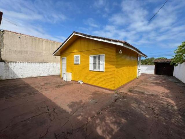 CASA A VENDA NA PRAIA EM ITANHAÉM/SP