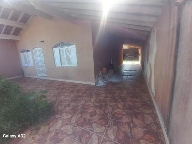 CASA A VENDA NA PRAIA EM ITANHAÉM/SP