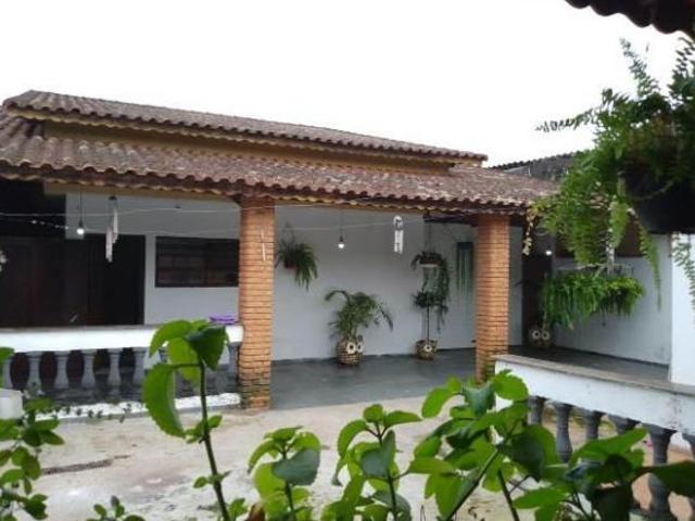 CASA A VENDA NA PRAIA EM ITANHAÉM/SP