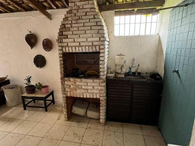 CASA A VENDA NA PRAIA EM ITANHAÉM/SP
