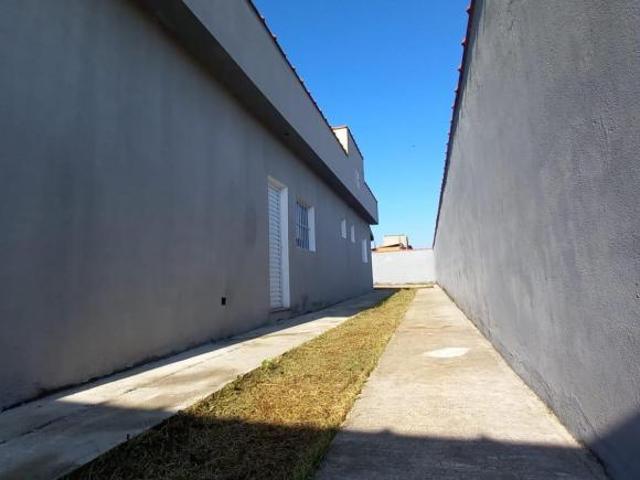 CASA A VENDA NA PRAIA EM ITANHAÉM/SP