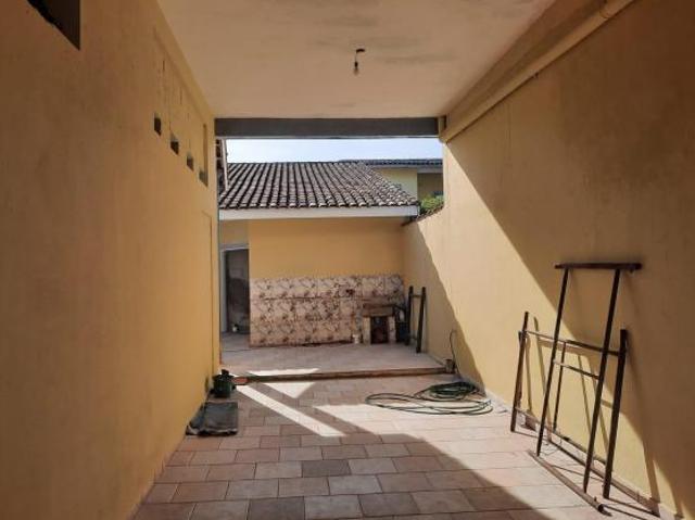 CASA A VENDA NA PRAIA EM ITANHAÉM/SP