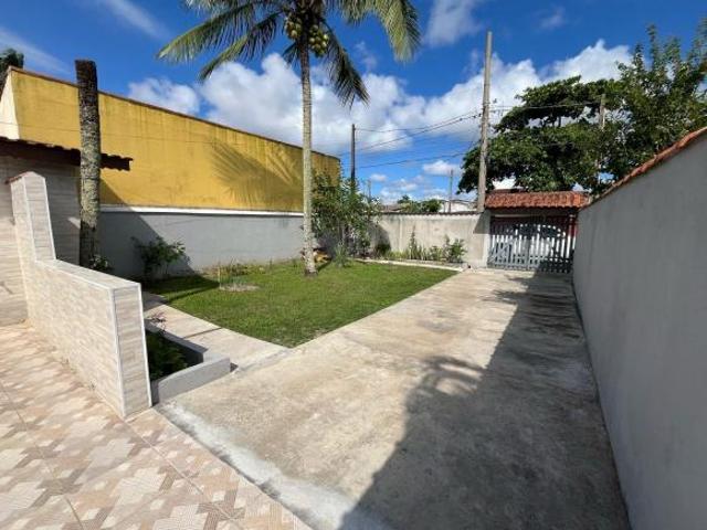 CASA A VENDA NA PRAIA EM ITANHAÉM/SP