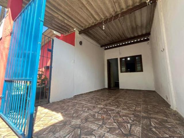 CASA A VENDA NA PRAIA EM ITANHAÉM/SP