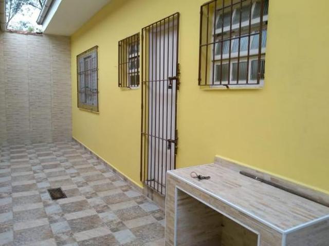 CASA A VENDA NA PRAIA EM ITANHAÉM/SP