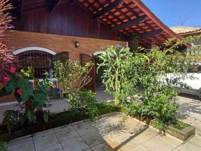 CASA A VENDA NA PRAIA EM ITANHAÉM/SP