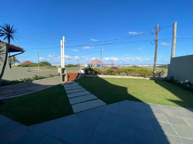 CASA A VENDA NA PRAIA EM ITANHAÉM/SP