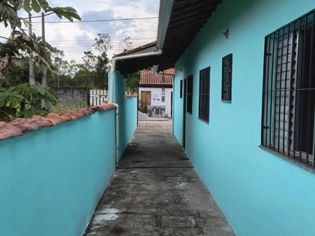 CASA A VENDA NA PRAIA EM ITANHAÉM/SP