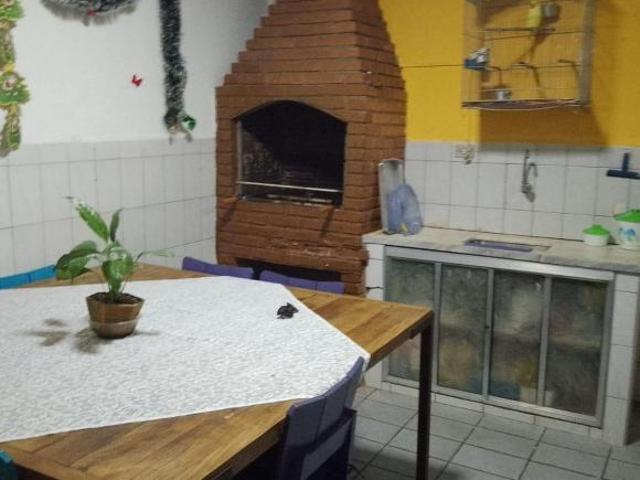 CASA A VENDA NA PRAIA EM PRAIA GRANDE/SP