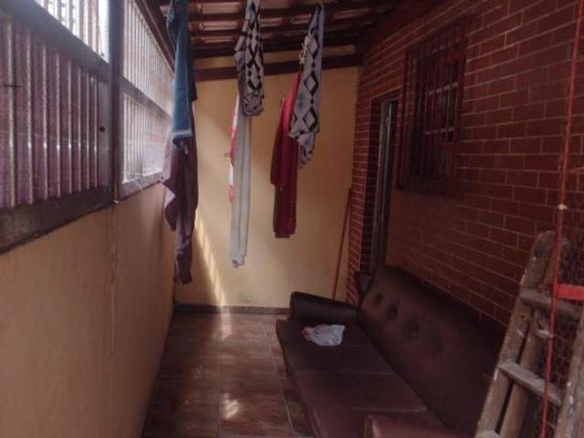 CASA A VENDA NA PRAIA EM PRAIA GRANDE/SP