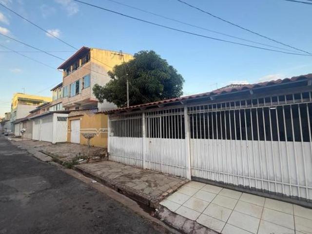 CASA À VENDA NA QN 07 RIACHO FUNDO 1