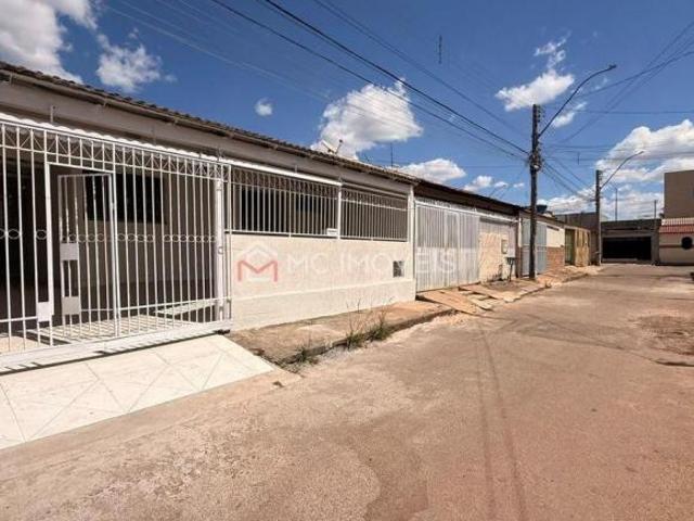 Casa à Venda na QNM 36 Conjunto A2 – Ceilândia Sul | 3 Quartos | Financiável