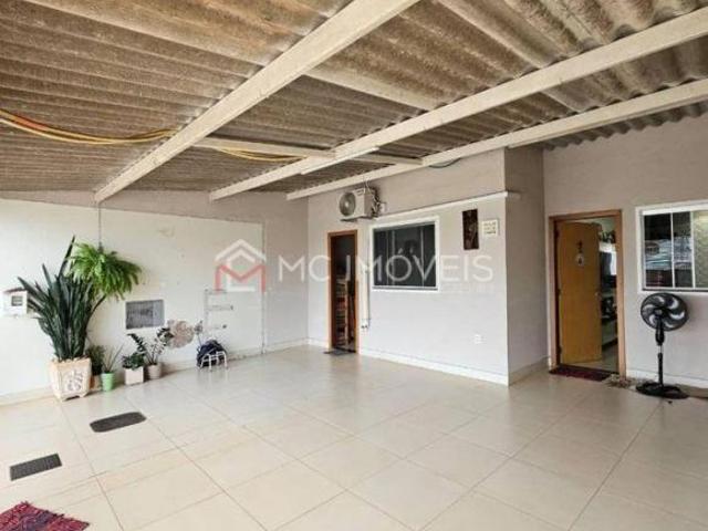 Casa à Venda na QNN 37 – Avenida Principal do P Norte | 2 Quartos 1 Suíte | 3 Vagas de Garagem | F