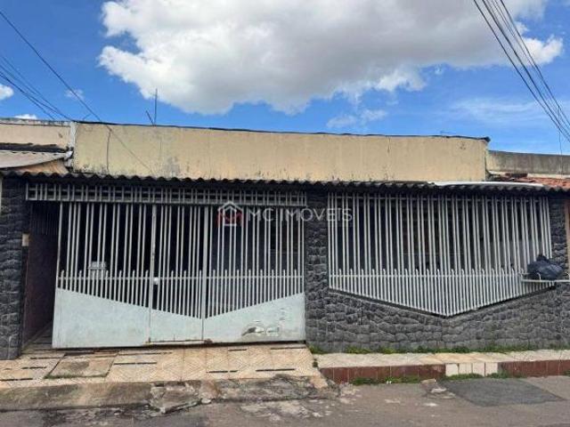 Casa à Venda na Qnp 13 Conjunto D | 3 Quartos | 3 Vagas de Garagem | Financiável