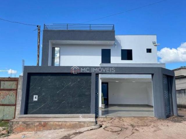 Casa à Venda na QSC 19, Chácara 27, Taguatinga Sul