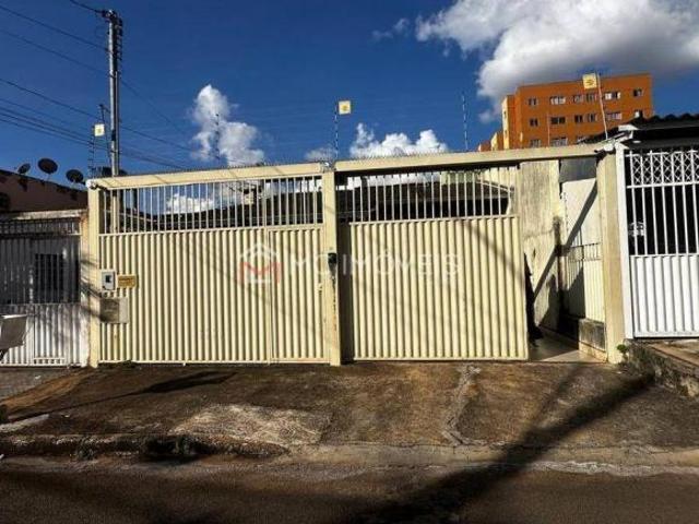 Casa à Venda na Quadra 208 Samambaia