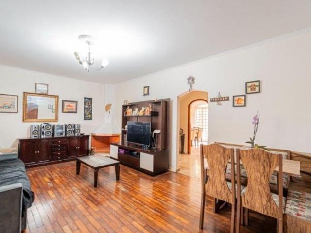 CASA A VENDA NA REGIÃO DO JARDIM PRUDÊNCIA
