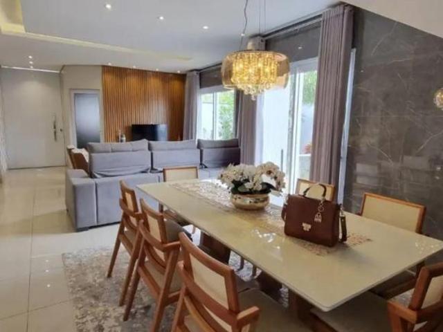 Casa à Venda na região Poá – Localização Privilegiada!