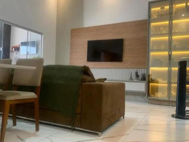 Casa à Venda na região Ribeirão Pires – Localização Privilegiada!