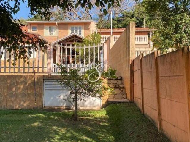 Casa à venda na Represa de Atibaia Porteira fechada