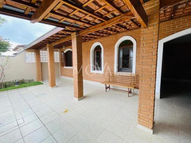Casa à Venda na Reserva do Bosque