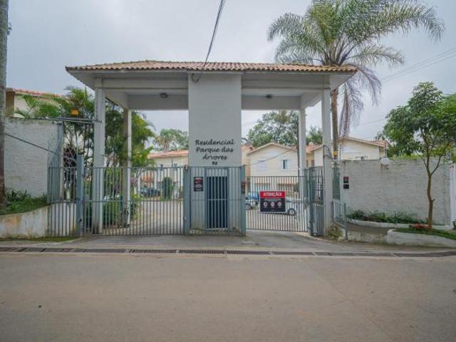 Casa à venda na Rua Miguel de Almeida, Barro Branco, Cotia SP