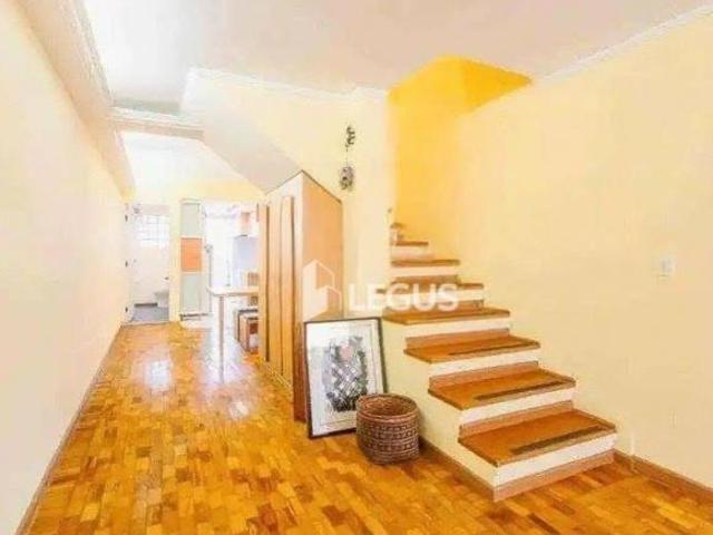 Casa à Venda na Rua Cristiano Viana – 140 m²