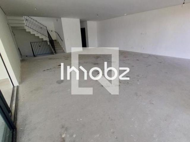 Casa à Venda Real Parque, 4 Quartos, 515 m2